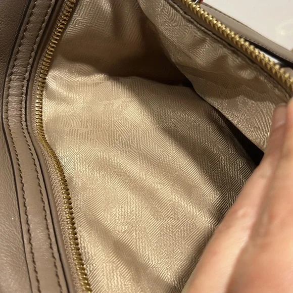 Michael Kors | Bags | Michael Kors Matilda Leather Handbag Mocha Beige ...